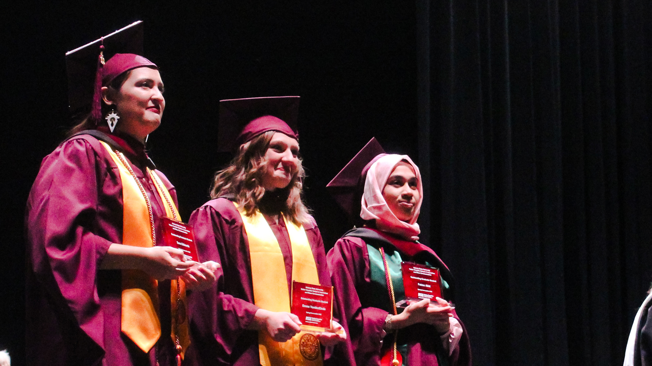 Cronkite students, alumni celebrate milestones at convocation ceremony ... Cronkite students, alumni celebrate milestones at convocation ceremony ...